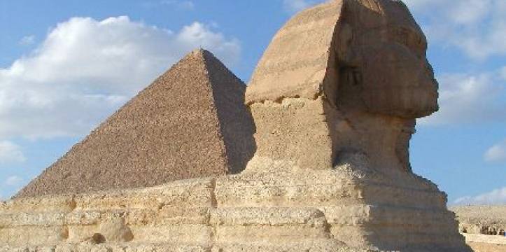 Piramide van Chefren weer open voor toeristen | Archeologie Online