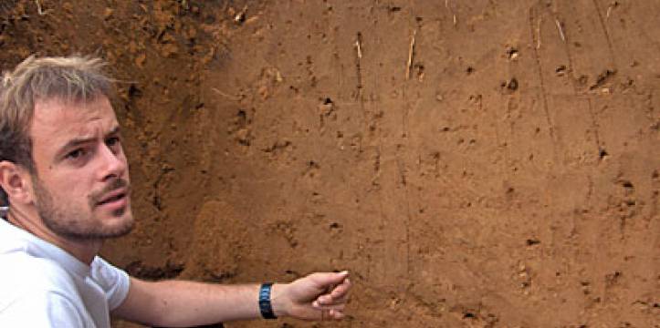 Het ontstaan en de ontwikkeling van monumentale grafheuvellandschappen ...